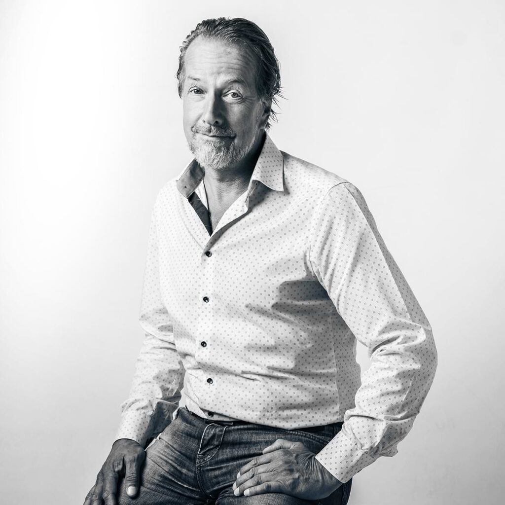 About our company - Headai